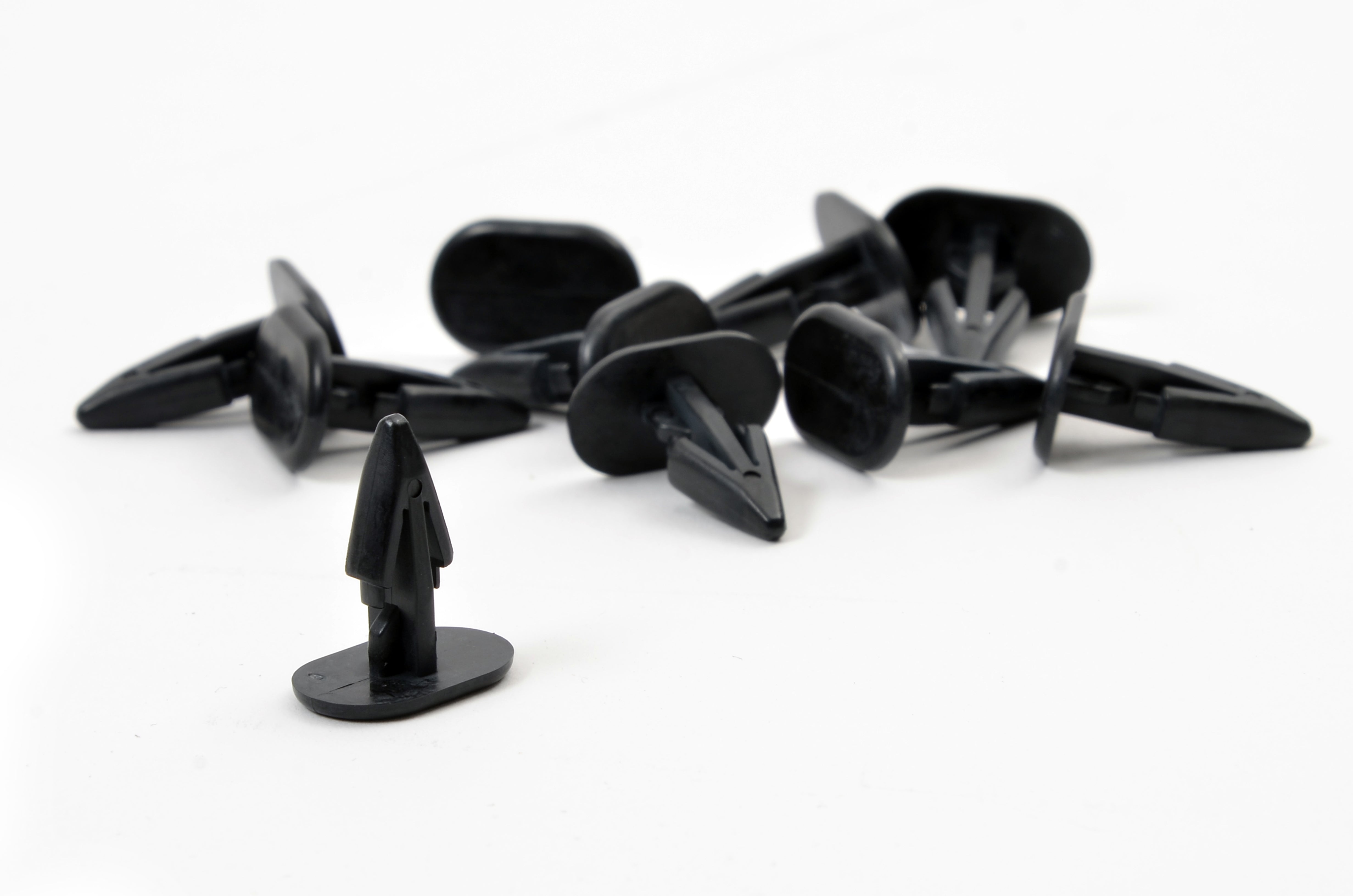 Subaru Impreza GC8/GF8 Scuttle Panel Clip